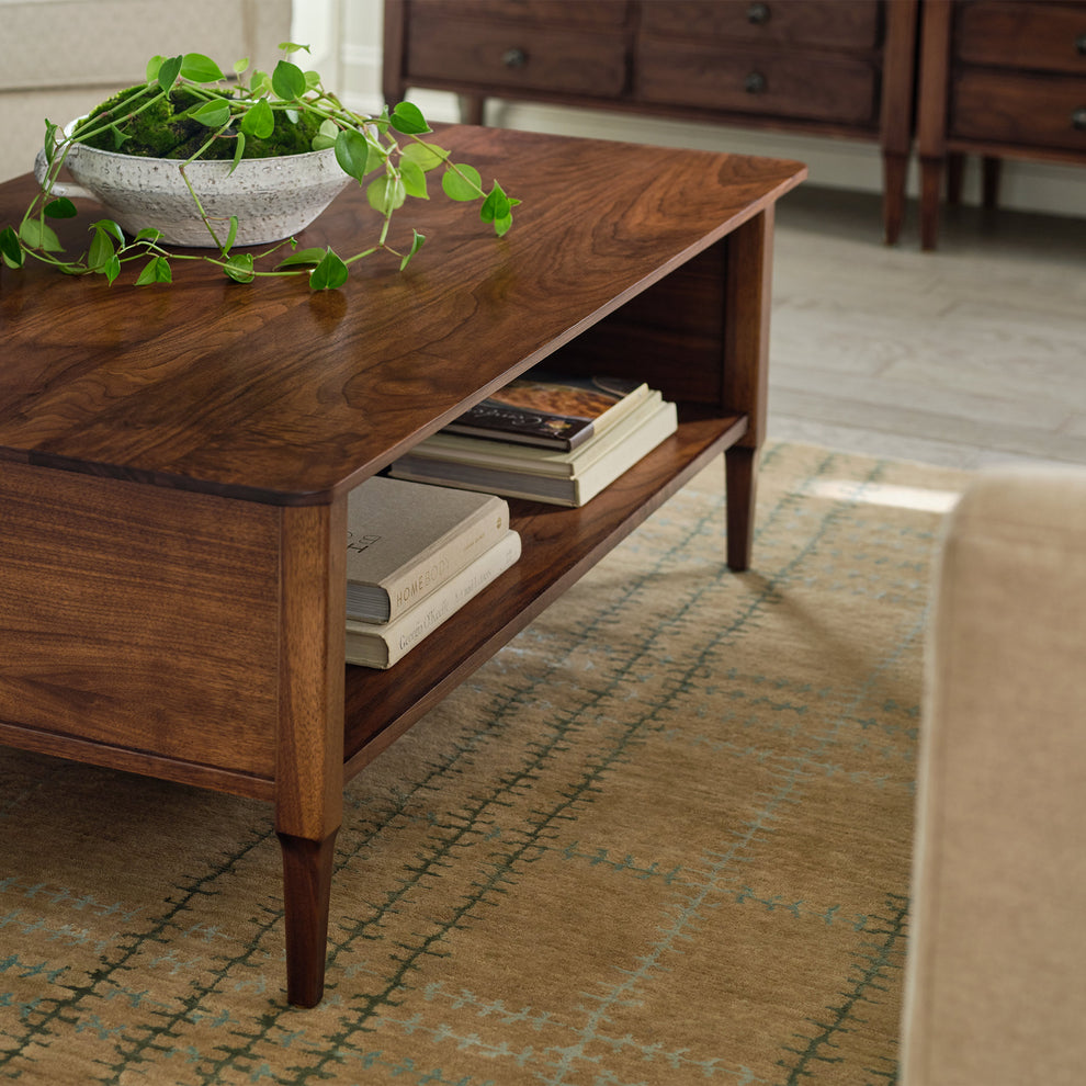 Hudson Valley Cocktail Table – Stickley