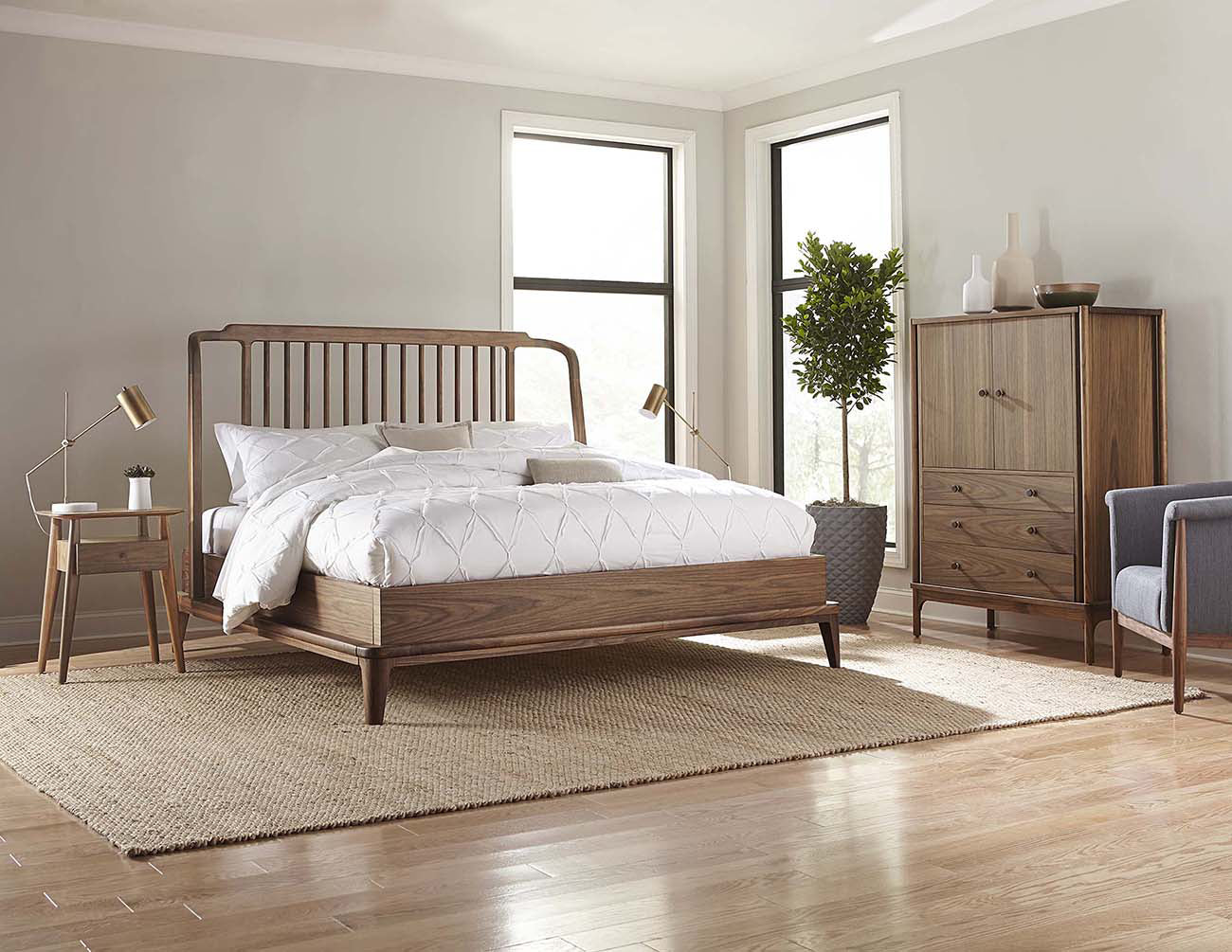 Walnut Grove Spindle Bed | Stickley Furniture Mattress